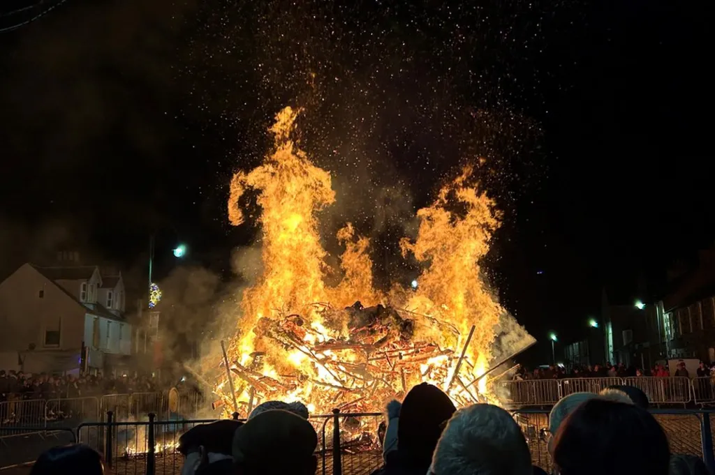 Ceilidh Dance Newsletter – 2004 #2 – Vancouver Ceilidh